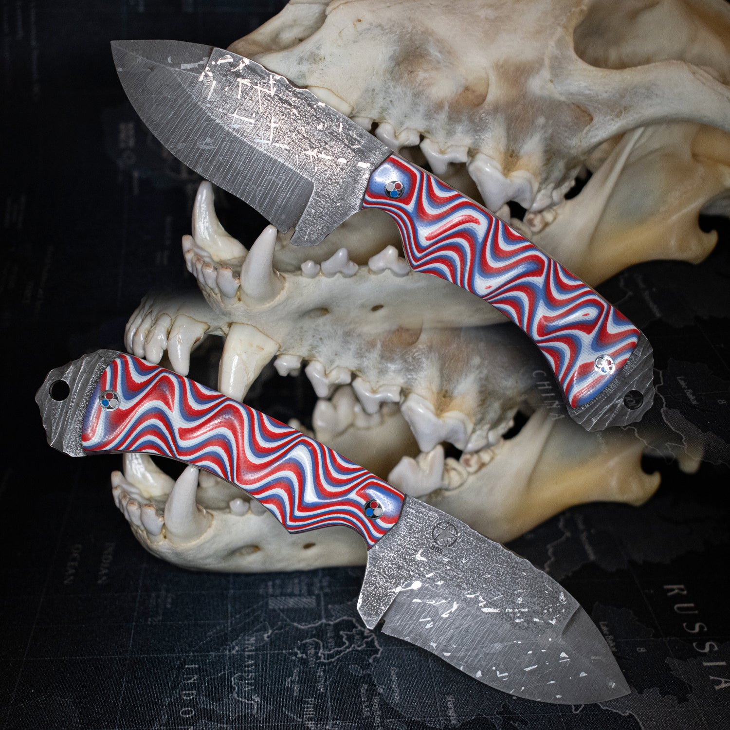 FAT BELLY SKINNER RWB – Bos Knives